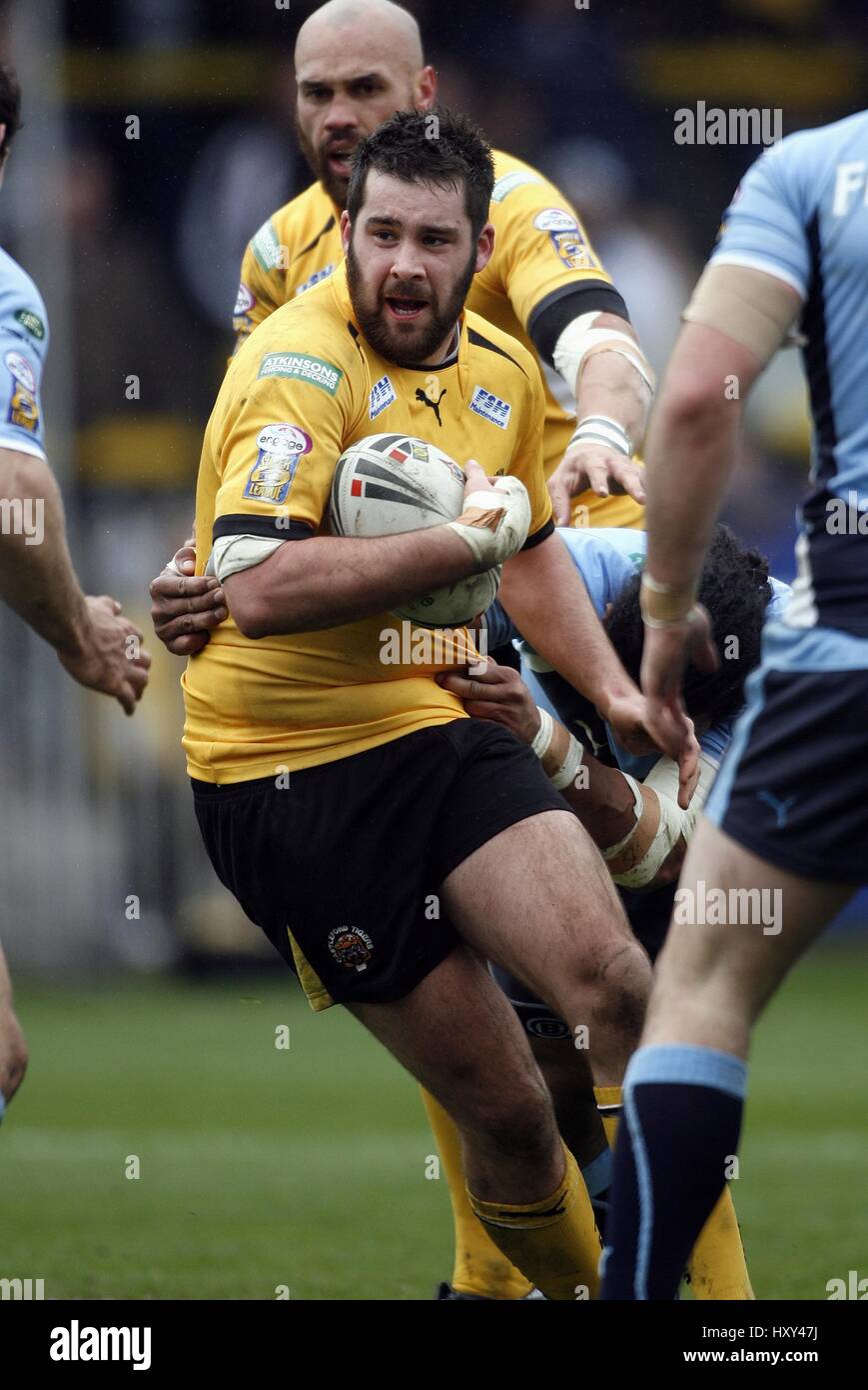 CRAIG HUBY CASTLEFORD TIGERS RLFC THE JUNGLE CASTLEFORD ENGLAND 06 ...