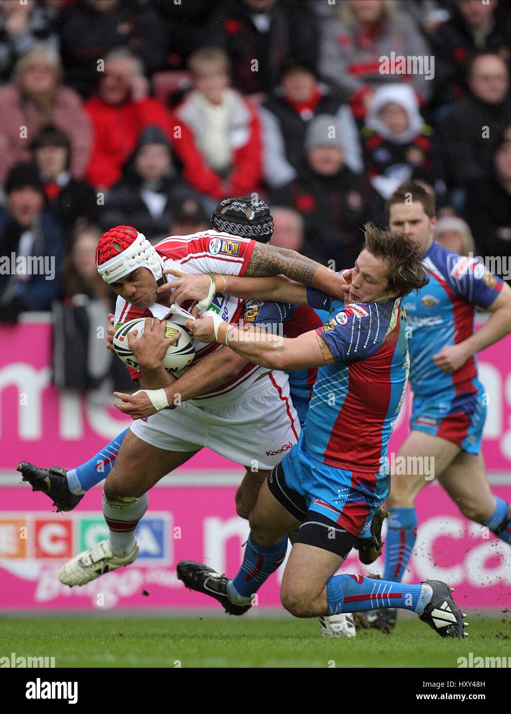 Oliver wilkes hi-res stock photography and images - Alamy