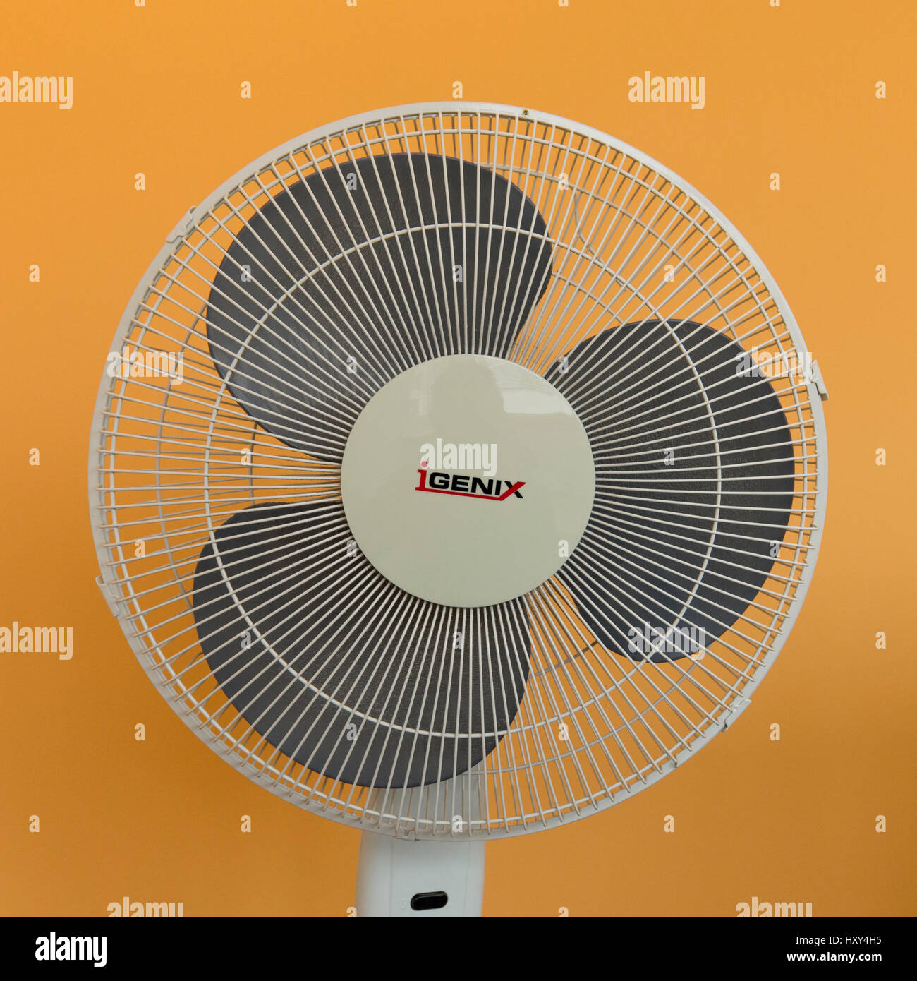 Electrical fan hi-res stock photography and images - Alamy