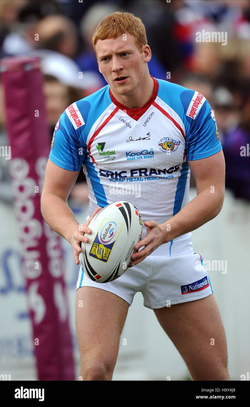 SEAN GLEESON WAKEFIELD WILDCATS RLFC BELLE VUE STADIUM WAKEFIELD ...