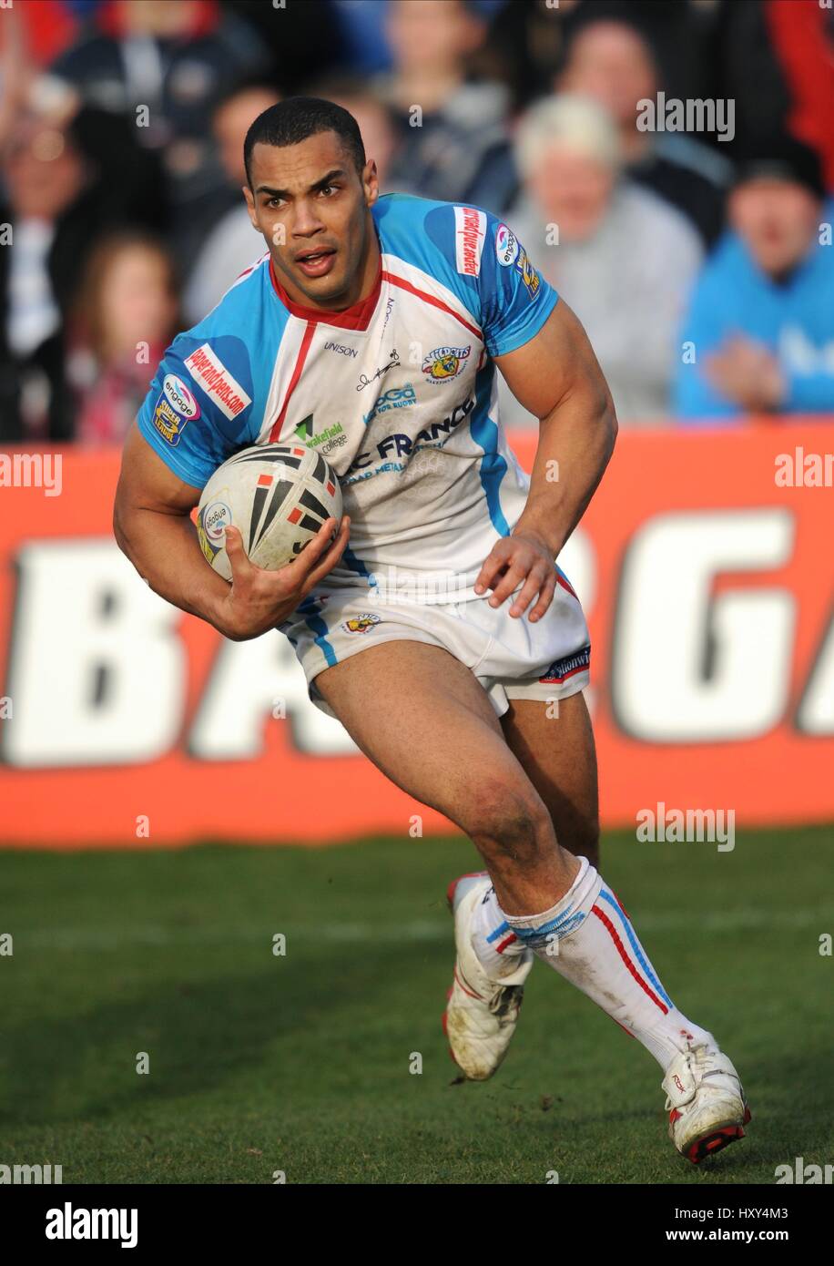 RYAN ATKINS WAKEFIELD WILDCATS RLFC BELLE VUE STADIUM WAKEFIELD ENGLAND ...