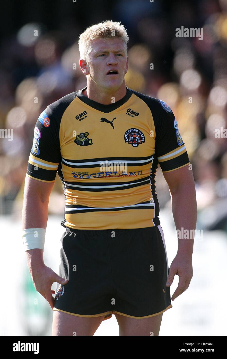 MITCHELL SARGENT CASTLEFORD TIGERS RLFC THE JUNGLE CASTLEFORD ENGLAND ...