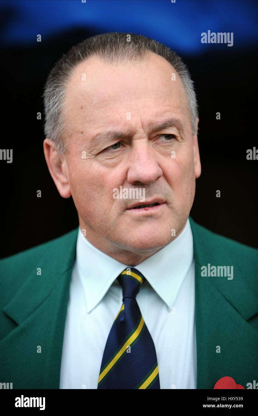 TIM SHEENS AUSTRALIA HEAD COACH DW STADIUM WIGAN ENGLAND 31 October ...