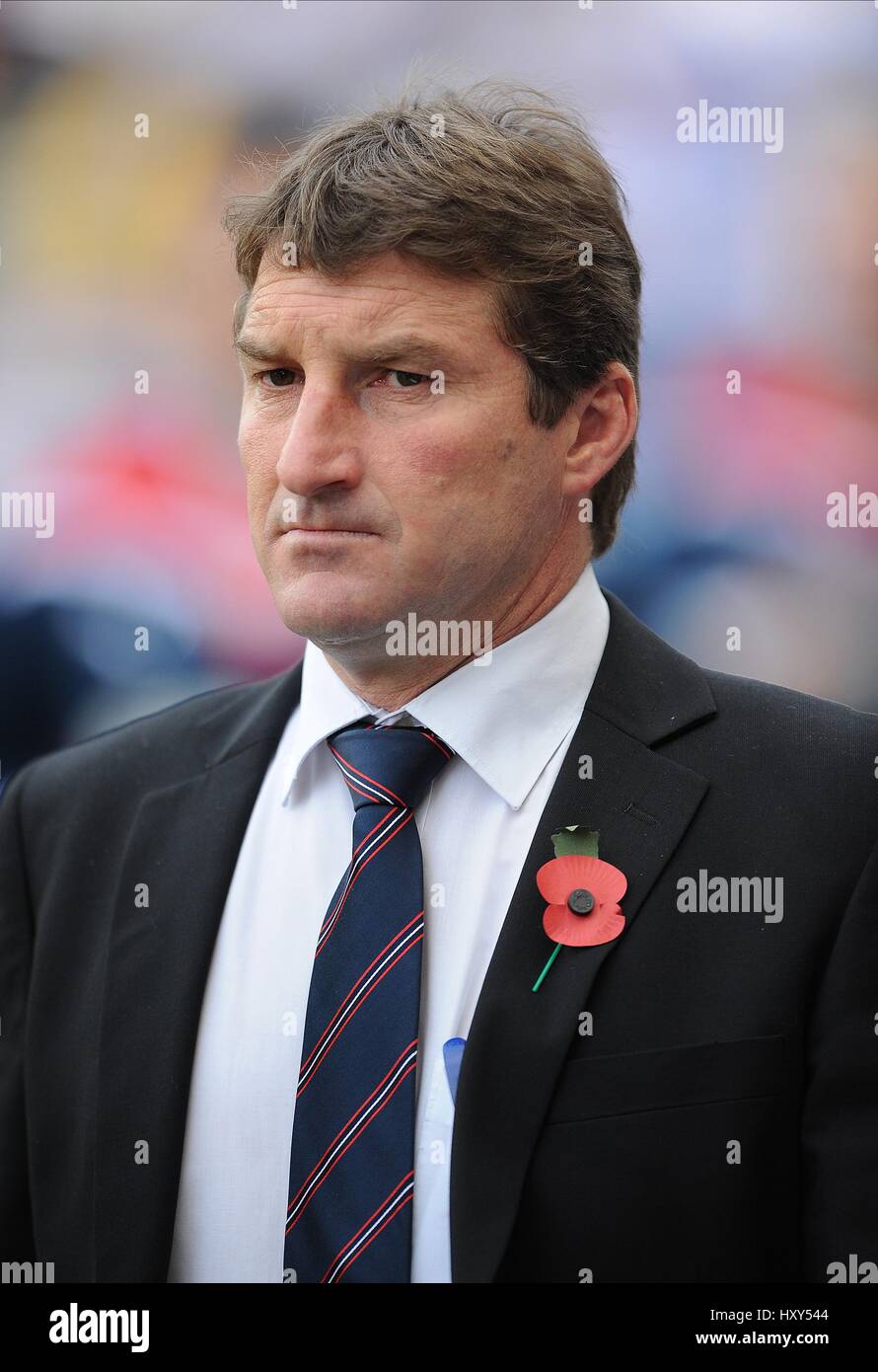 Tony smith australia hi-res stock photography and images - Alamy