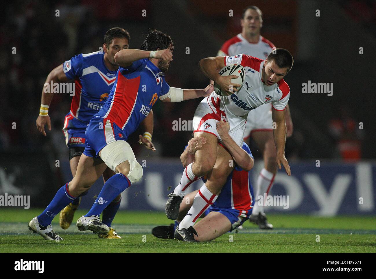 TOM BRISCOE IN ACTION ENGLAND V FRANCE KEEPMOAT STADIUM DONCASTER ...
