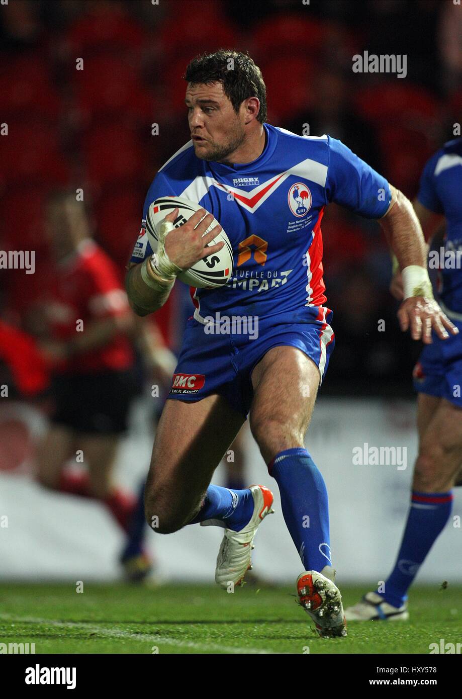 DAVID FERRIOL FRANCE RUGBY LEAGUE KEEPMOAT STADIUM DONCASTER ENGLAND 23 ...