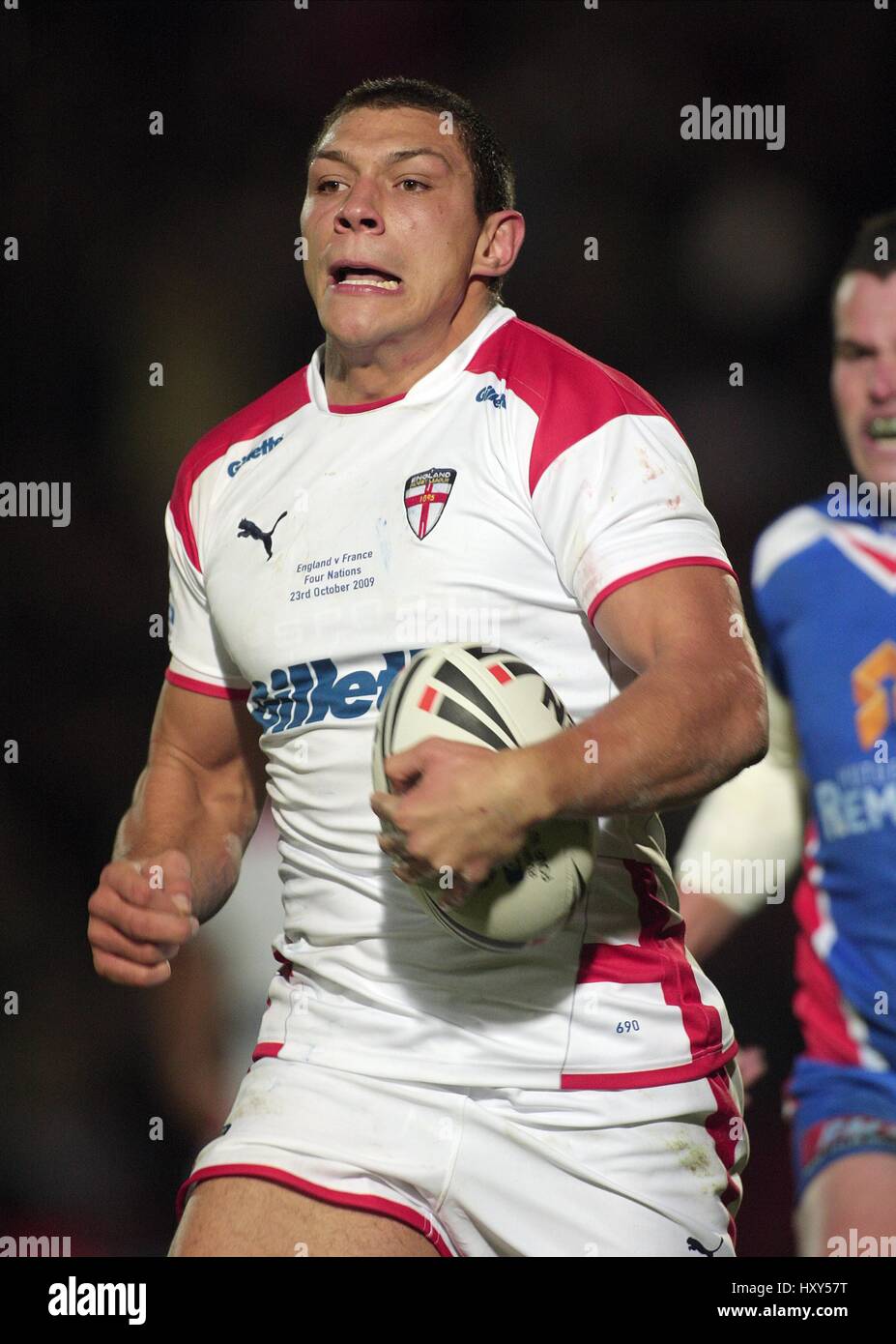 RYAN HALL ENGLAND RUGBY LEAGUE KEEPMOAT STADIUM DONCASTER ENGLAND 23 ...