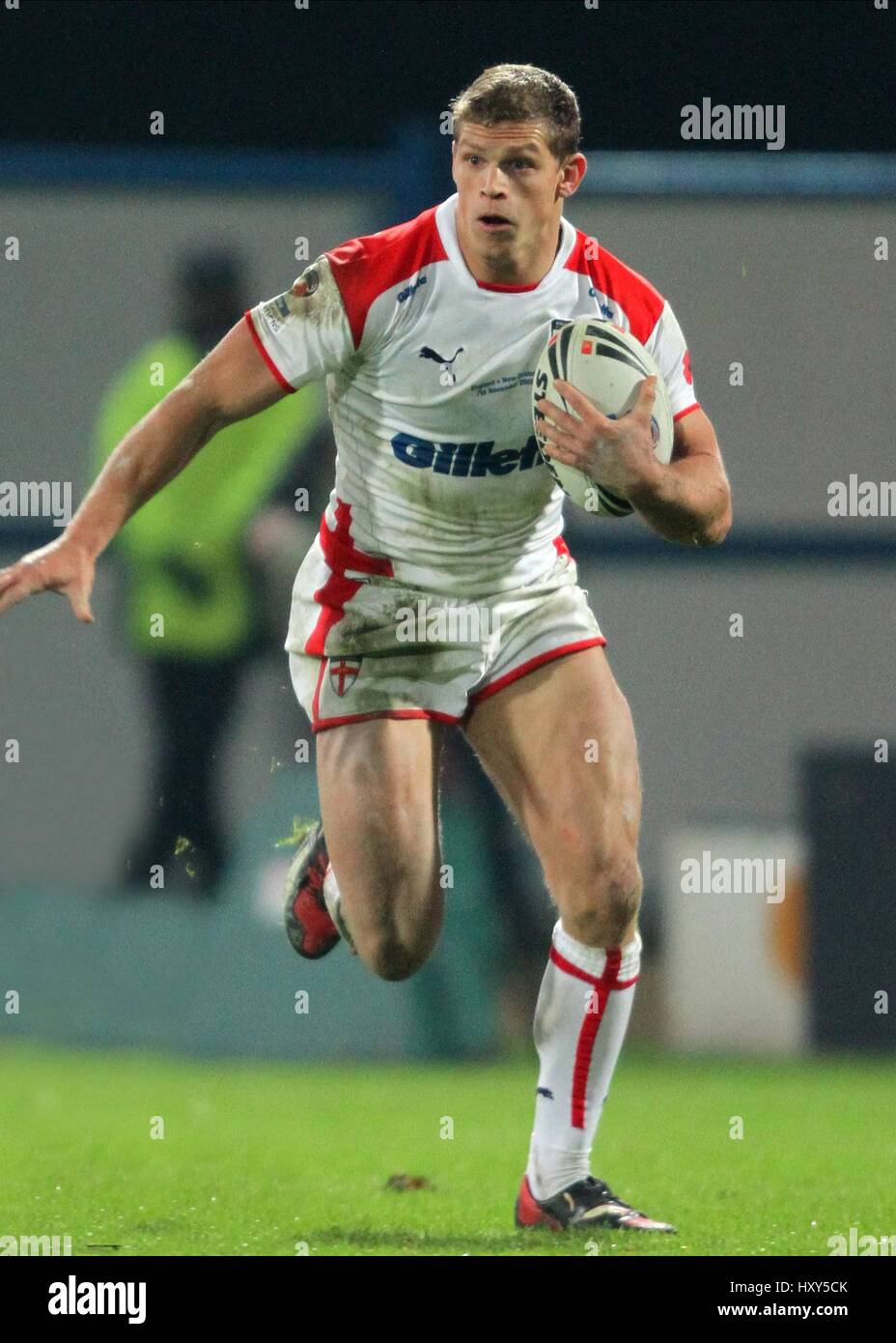 PETER FOX ENGLAND & HULL KR RLFC GALPHARM STADIUM HUDDERSFIELD ENGLAND ...