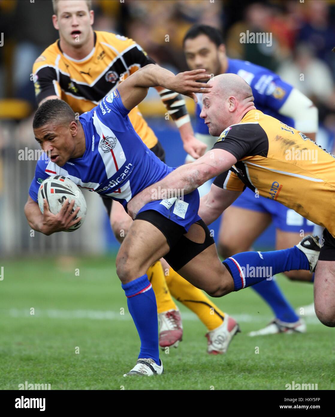 KYLE EASTMOND & PAUL JACKSON CASTLEFORD TIGERS V ST. HELENS THE JUNGLE ...