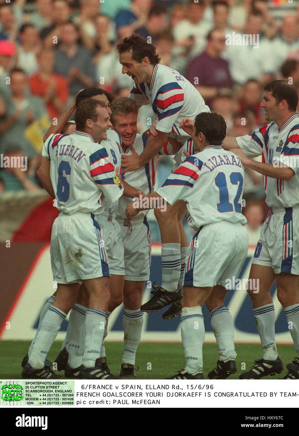 DIDIER DESCHAMPS & TEAM FRANCE V SPAIN 15 June 1996 Stock Photo - Alamy