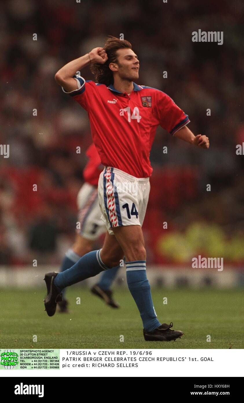 PATRIK BERGER RUSSIA V CZECH REPUBLIC 19 June 1996 Stock Photo - Alamy