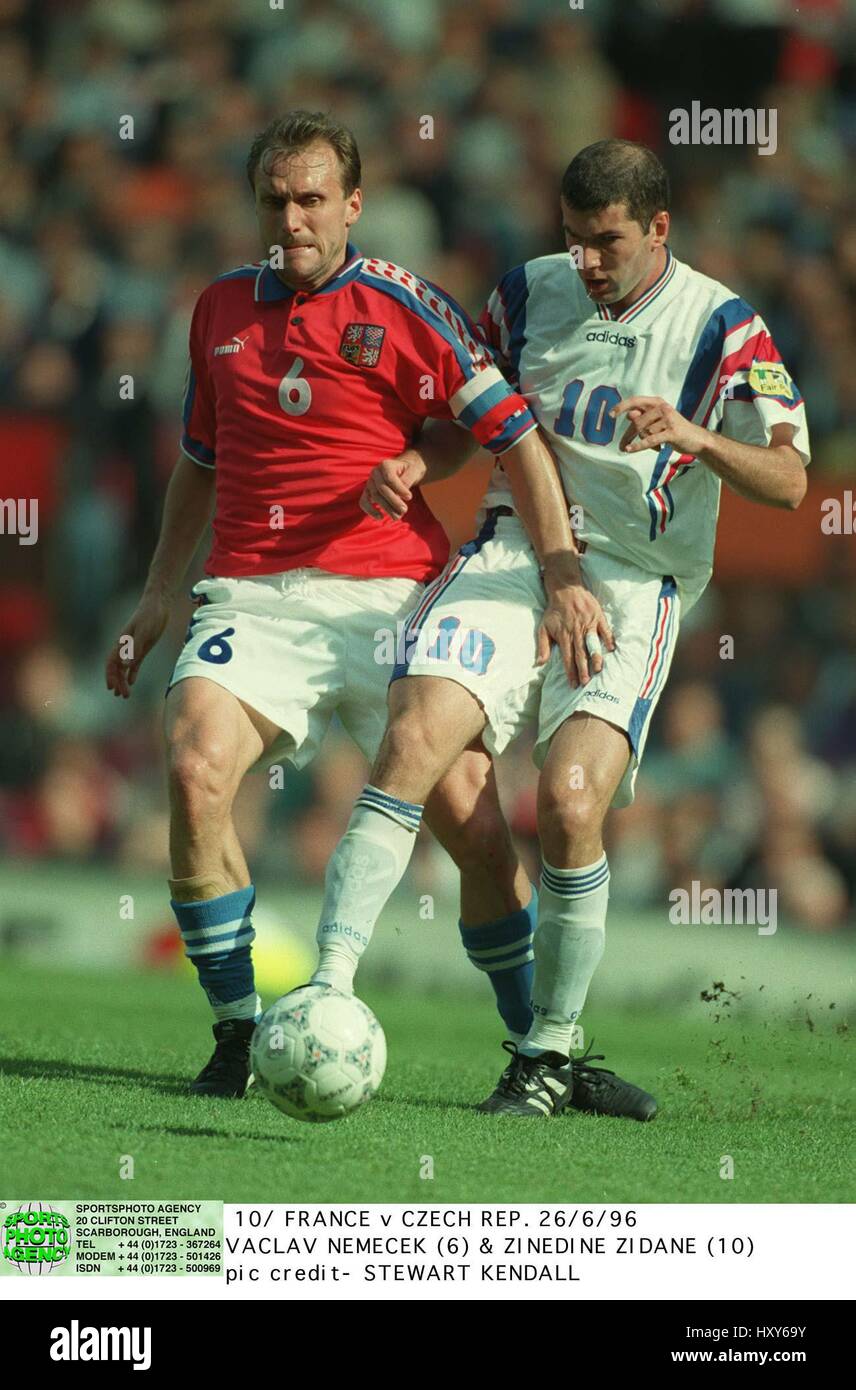 ZINEDINE ZIDANE & V.NEMECEK FRANCE V CZECH REPUBLIC 26 June 1996 Stock ...