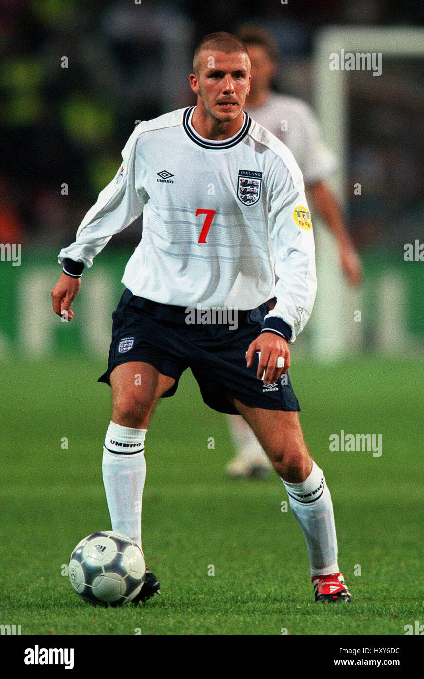 DAVID BECKHAM ENGLAND & MANCHESTER UNITED FC 12 June 2000 Stock Photo ...