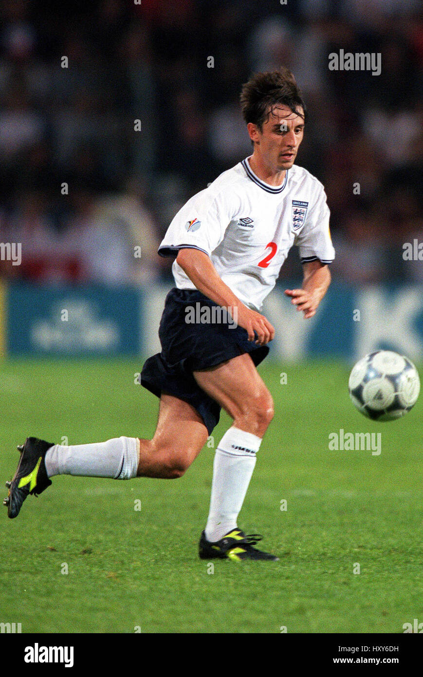GARY NEVILLE ENGLAND & MANCHESTER UNITED FC 12 June 2000 Stock Photo ...
