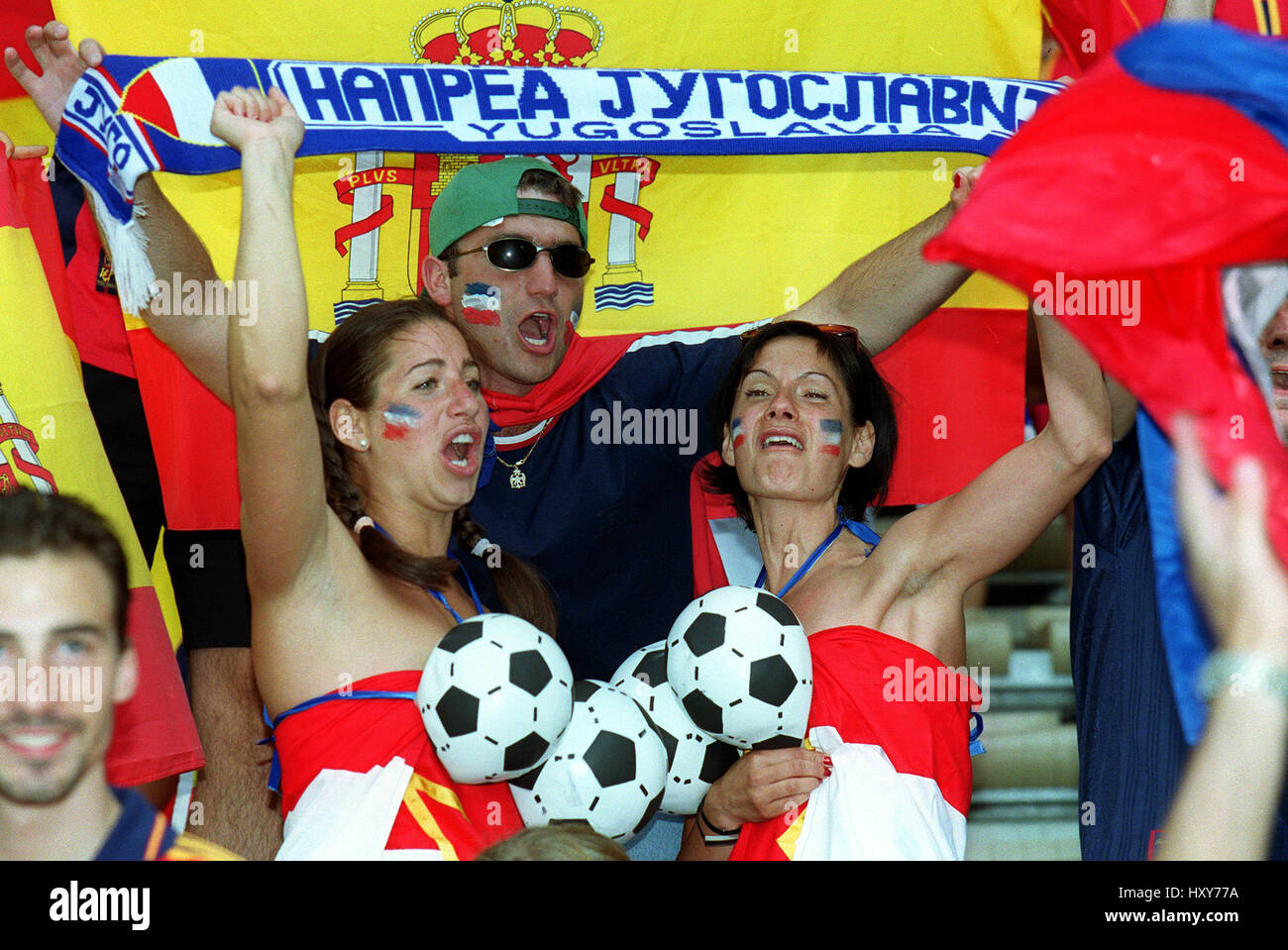 YUGOSLAVIA FOOTBALL FANS FOOTBALL FANS EURO 2000 21 June 2000 Stock ...