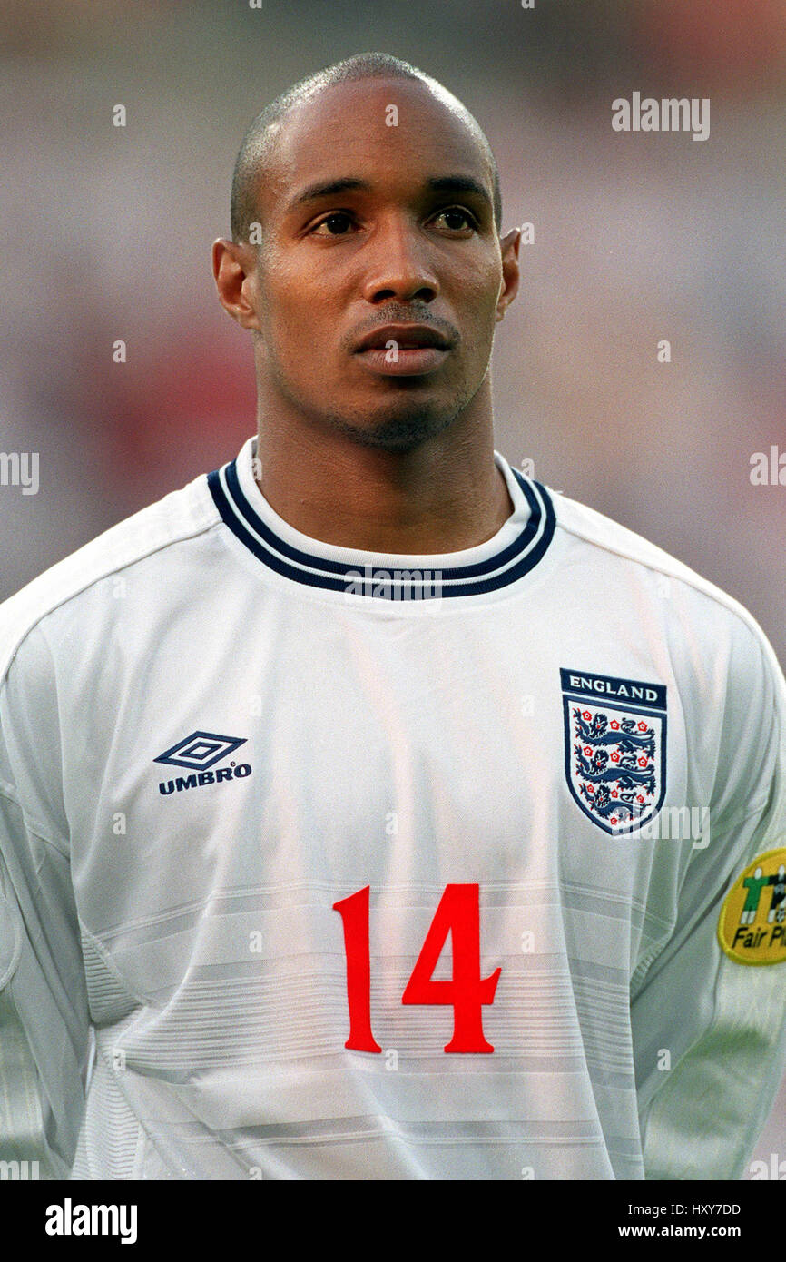PAUL INCE ENGLAND & MIDDLESBROUGH FC 12 June 2000 Stock Photo - Alamy