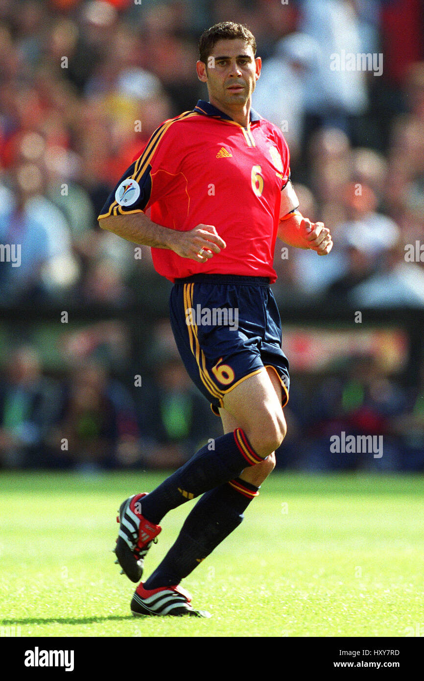 FERNANDO HIERRO SPAIN & REAL MADRID FC 13 June 2000 Stock Photo - Alamy
