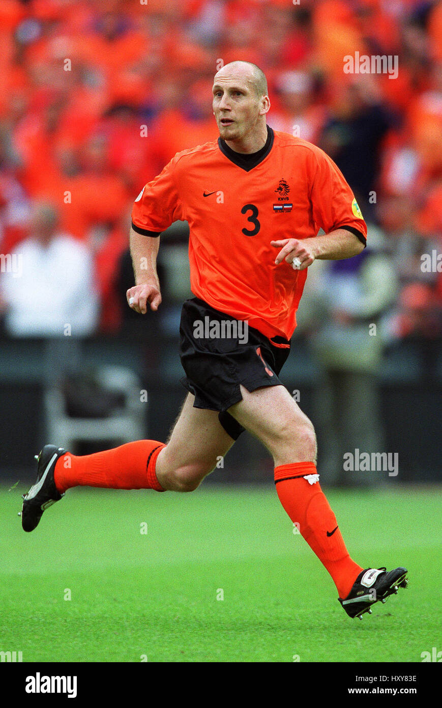 JAAP STAM HOLLAND & MANCHESTER UNITED FC 25 June 2000 Stock Photo - Alamy