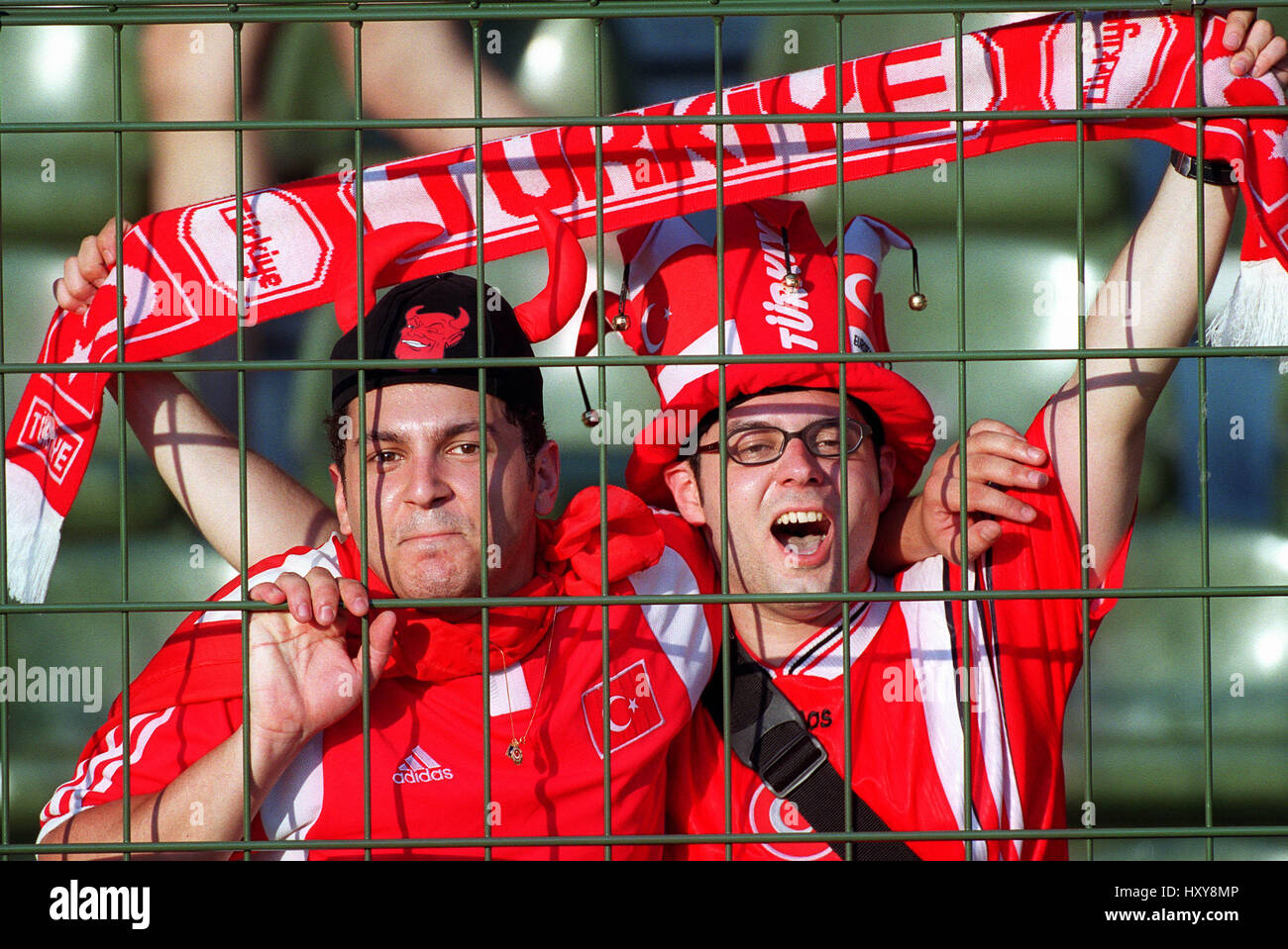 TURKISH FOOTBALL FANS TURKEY FOOTBALL FANS BRUSSELS EURO 2000 20 June ...