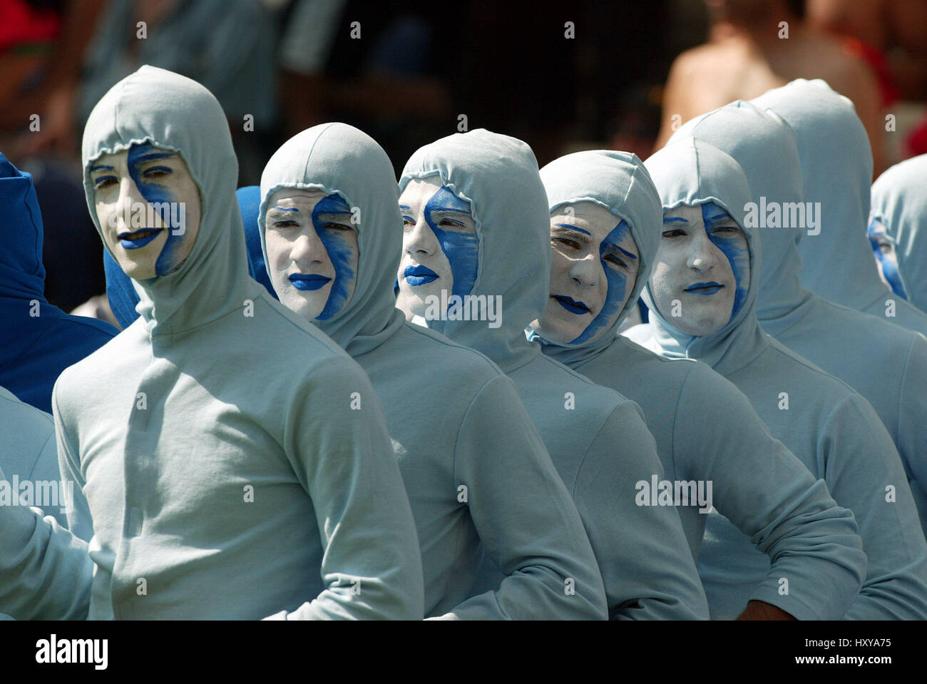 GREEK FANS GREECE DRAGAO PORTO PORTUGAL 13 June 2004 Stock Photo - Alamy