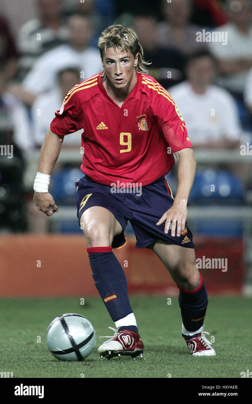 Fernando torres 2004 hi-res stock photography and images - Alamy