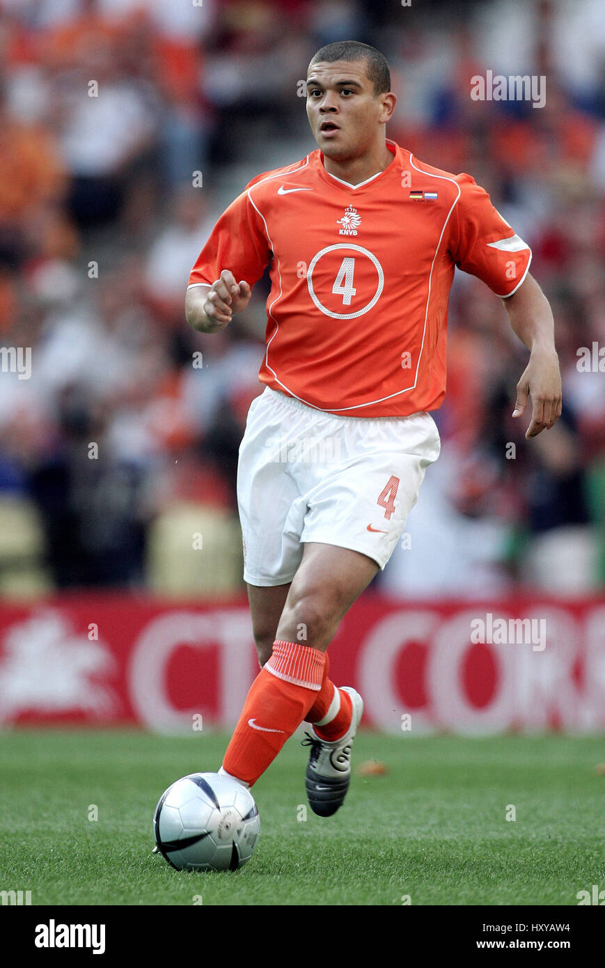 WILFRED BOUMA HOLLAND & PSV EINDHOVEN DRAGAO STADIUM PORTO PORTUGAL 15 ...