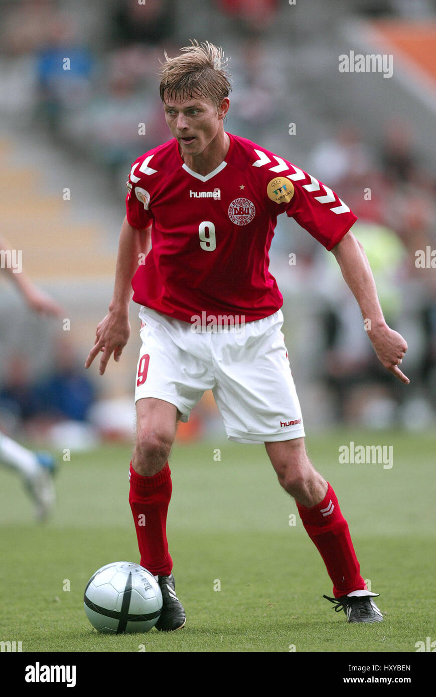 JON DAHL TOMASSON DENMARK & AC MILAN MUNICIPAL STADIUM BRAGA PORTUGAL ...