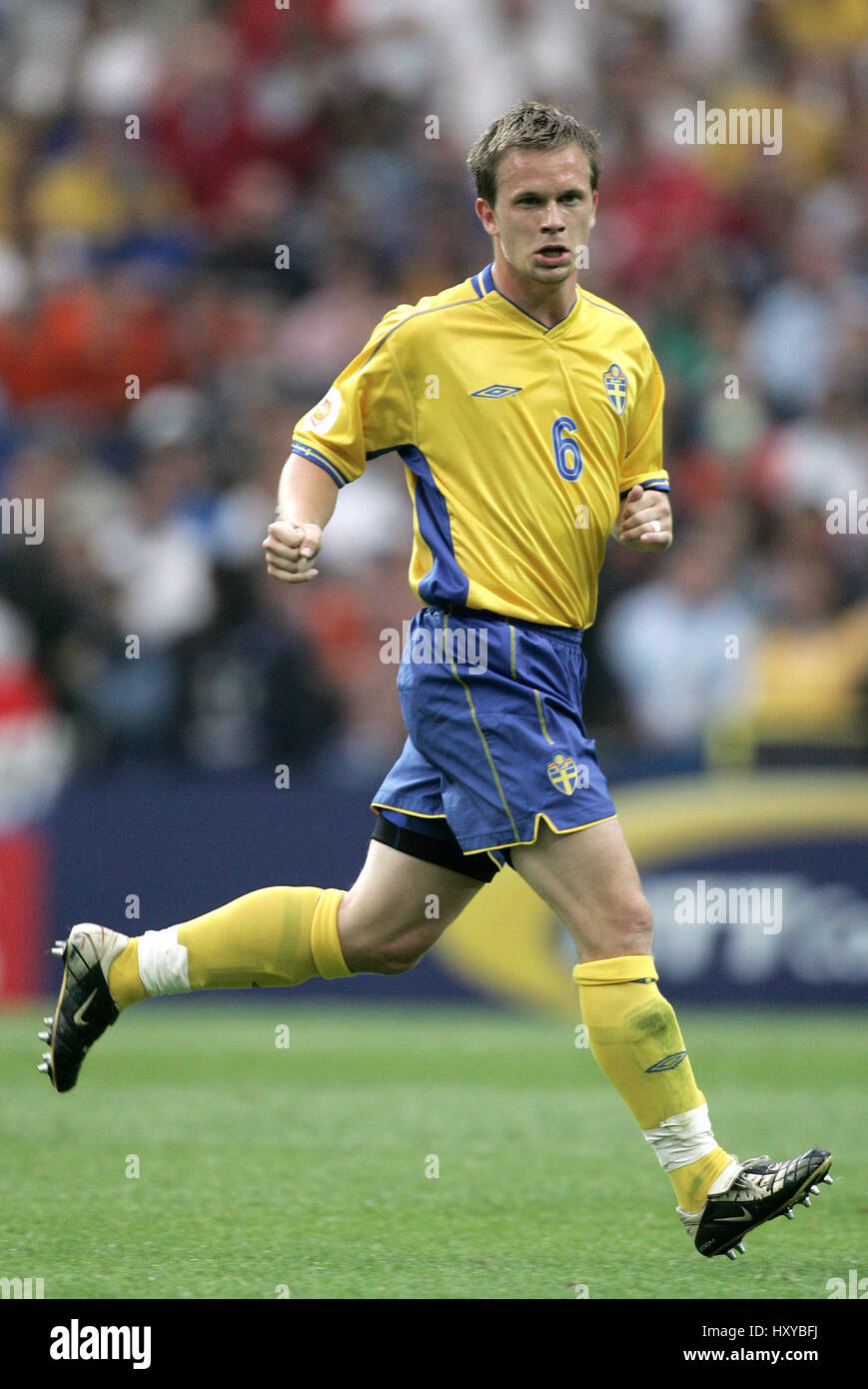 TOBIAS LINDEROTH SWEDEN & EVERTON FC DRAGAO STADIUM PORTO PORTUGAL 18 ...