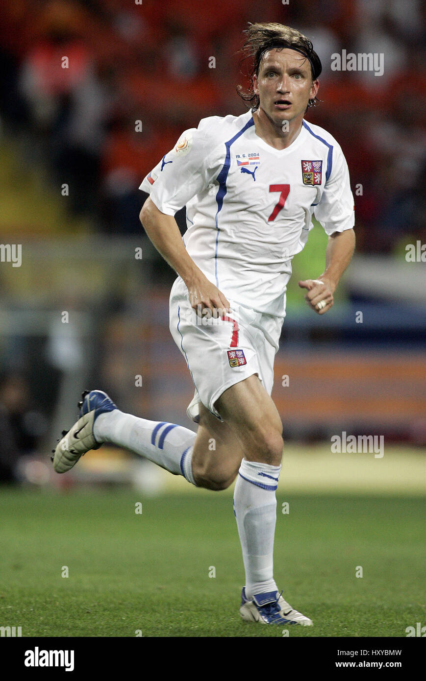 Vladimir smicer czech republic liverpool hi-res stock photography and ...