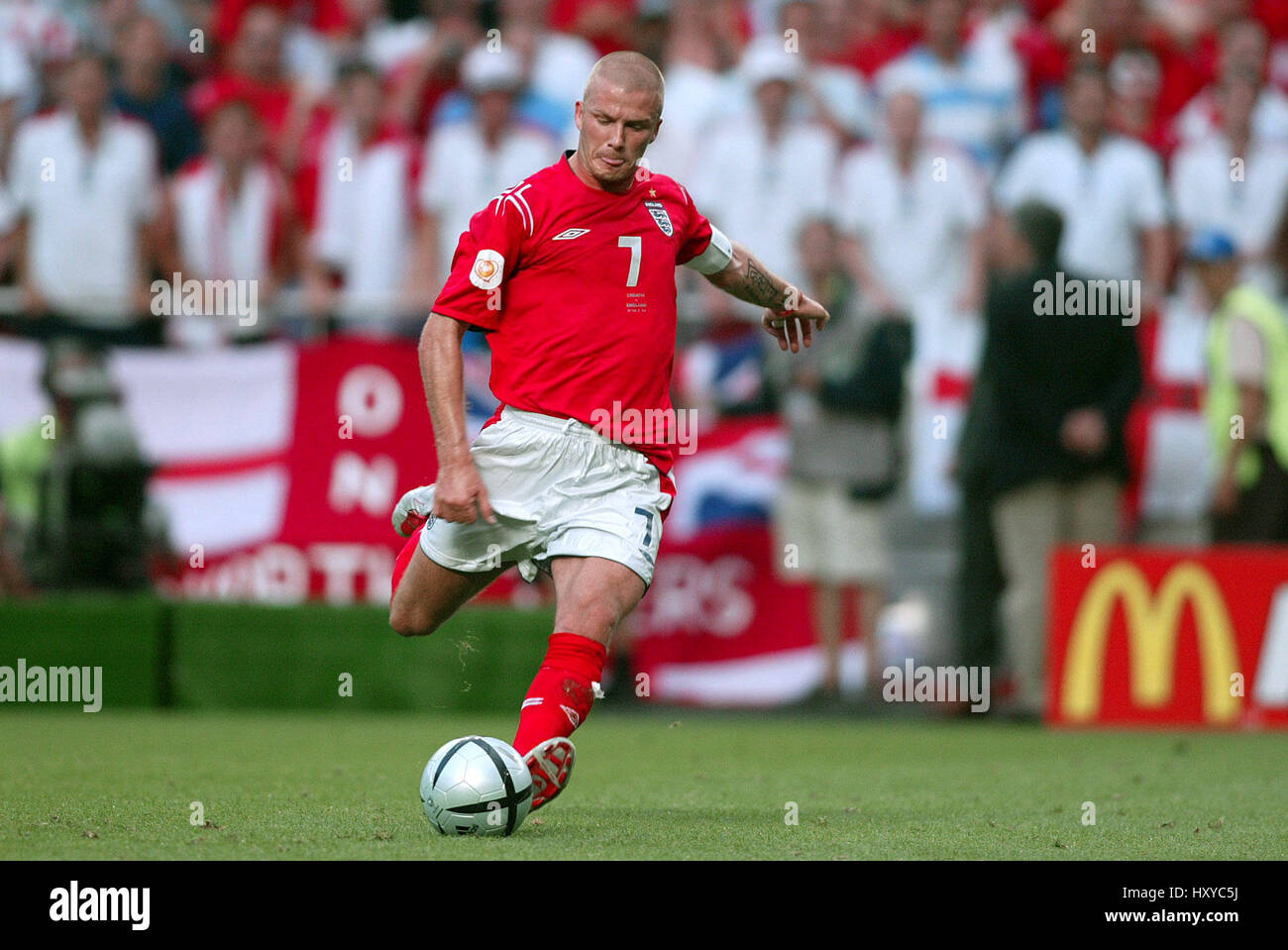 David beckham 21 june 2004 hi-res stock photography and images - Alamy