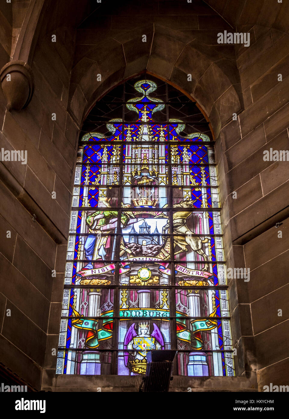 Scott monument edinburgh interior hi-res stock photography and images ...