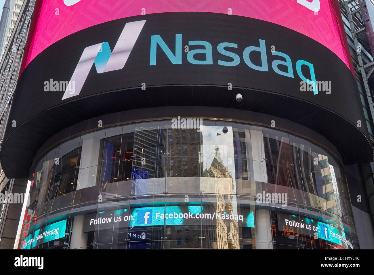 Nasdaq Marketsite in 4 Times Square in New York. This is the marketing ...