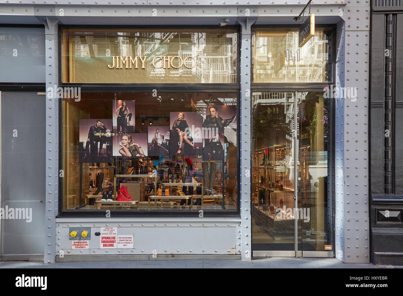 Jimmy Choo Shop Display Stock Photos & Jimmy Choo Shop Display Stock ...