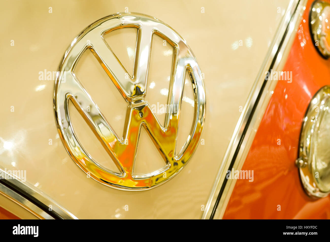 Vw badge on volkswagen camper van hi-res stock photography and images ...