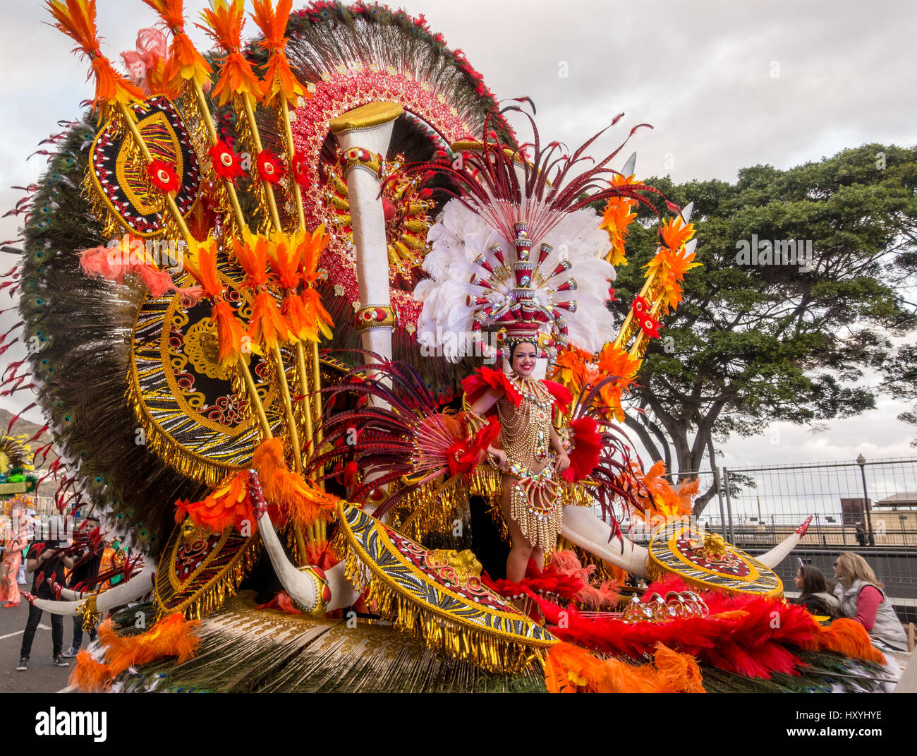 Woman in elaborate costume on enormous decorated float in Tenerife ...