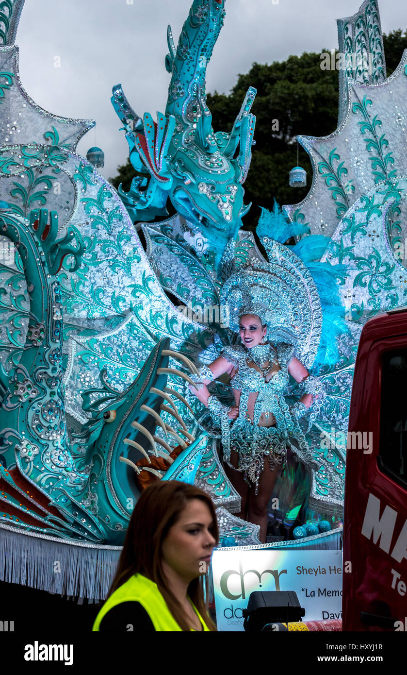 Woman/girl in elaborate costume on enormous decorated float in Tenerife ...