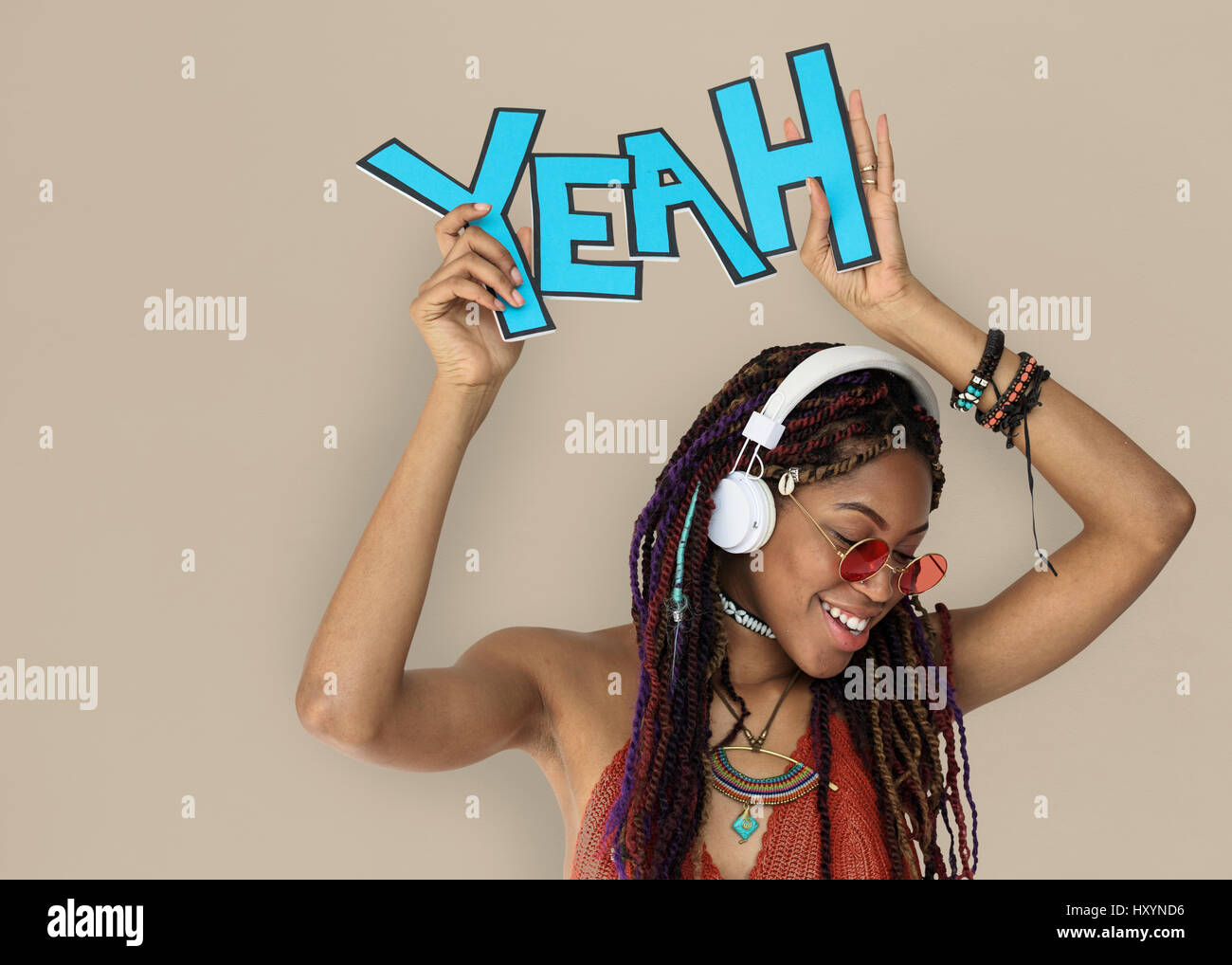 African Descent Female Yeah Headphones Stock Photo - Alamy