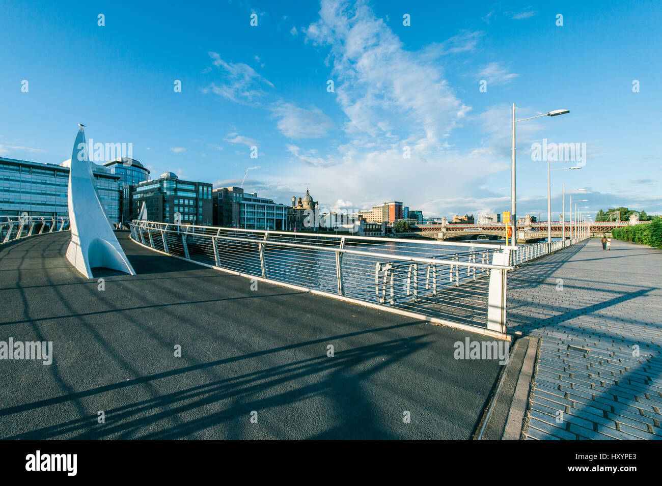 View of Glasgow's Tradeston Bridge on River Clyde from its South Bank ...