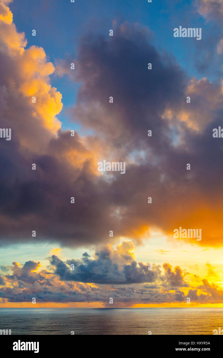 Storm french polynesia hi-res stock photography and images - Alamy
