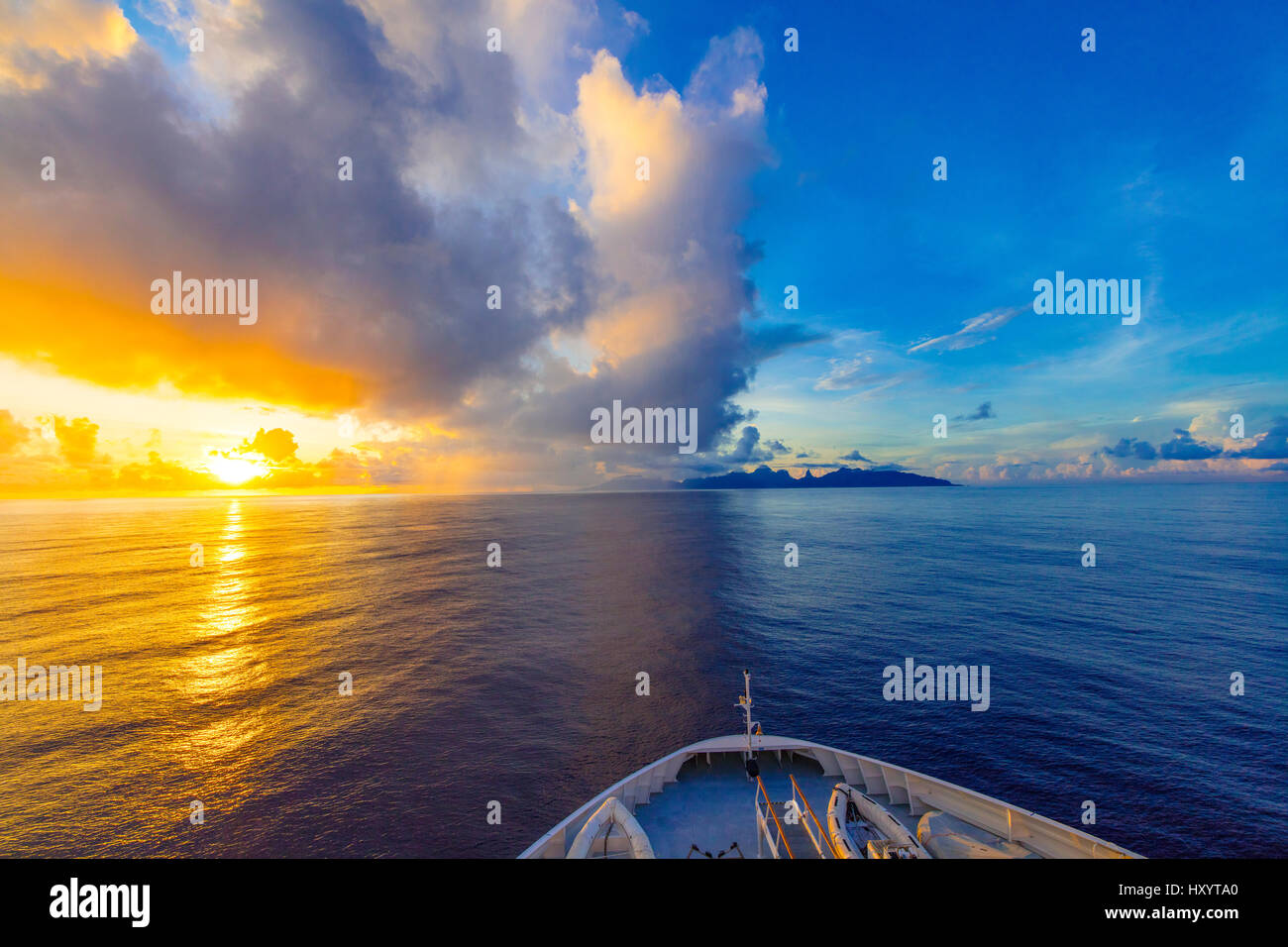 Pacific moorea hi-res stock photography and images - Alamy