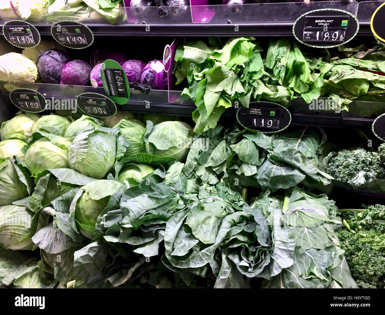 Produce department hi-res stock photography and images - Alamy