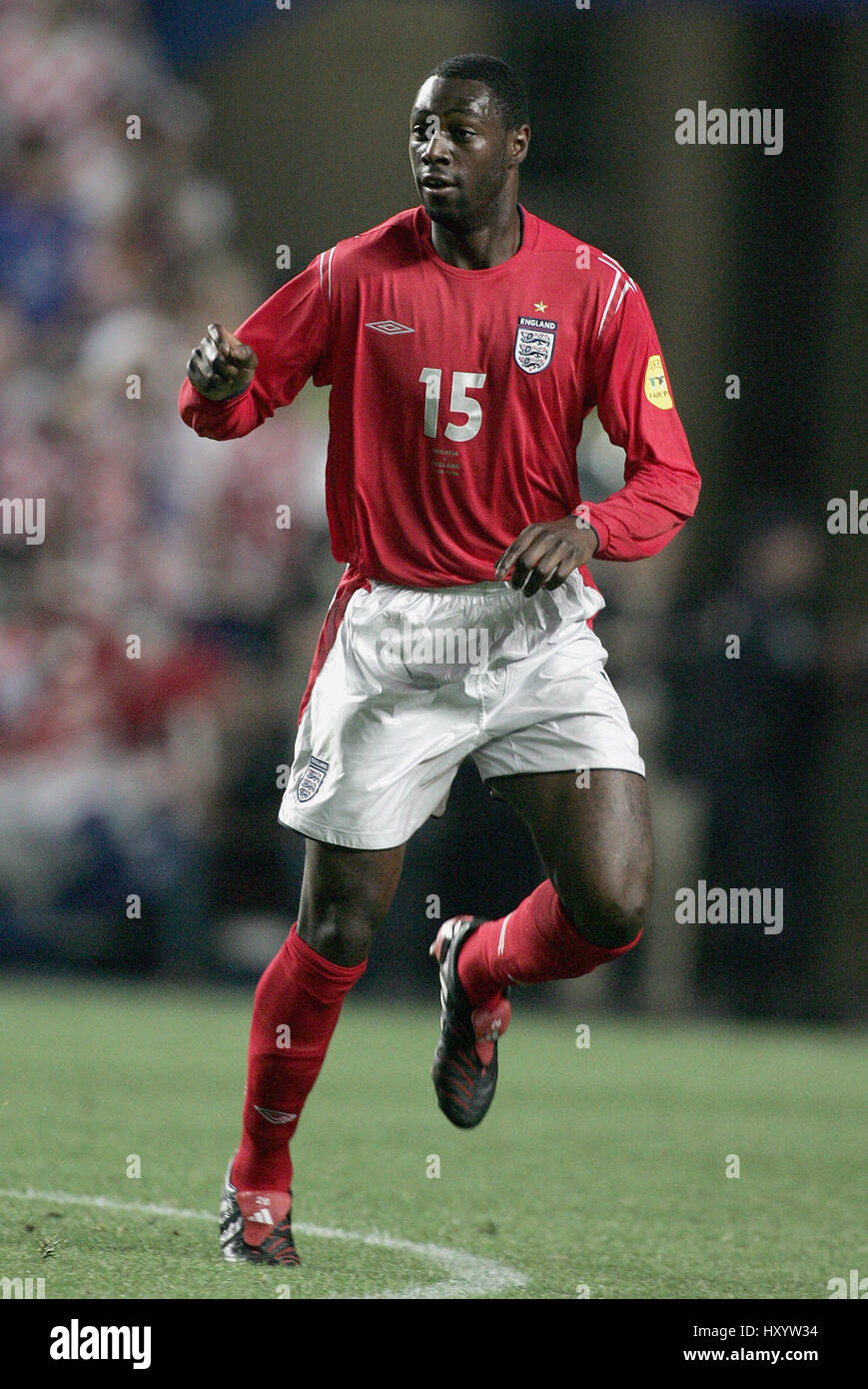 LEDLEY KING ENGLAND & TOTTENHAM HOTSPUR FC LUZ STADIUM LISBON PORTUGAL ...