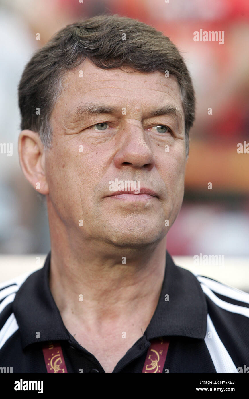 OTTO REHHAGEL GREECE COACH STADIUM OF LIGHT LISBON PORTUGAL 04 July ...
