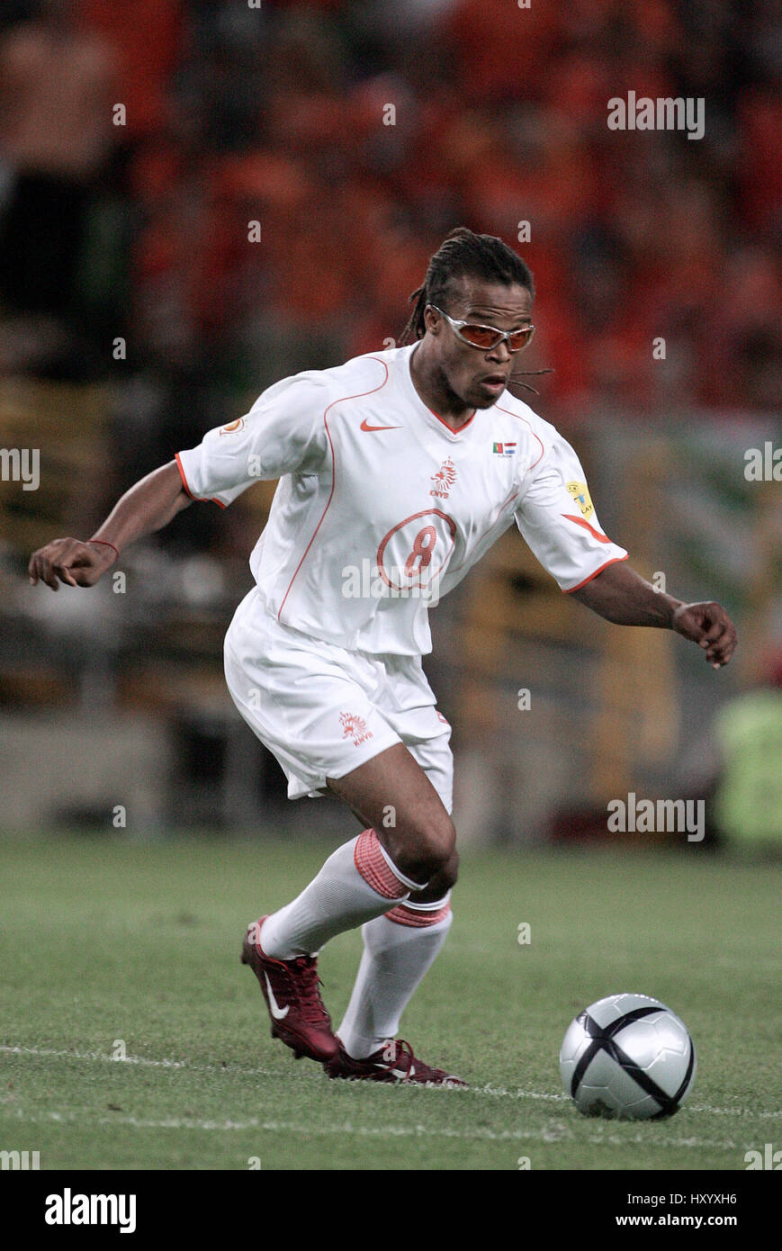 Edgar Davids Barcelona High Resolution Stock Photography and Images - Alamy
