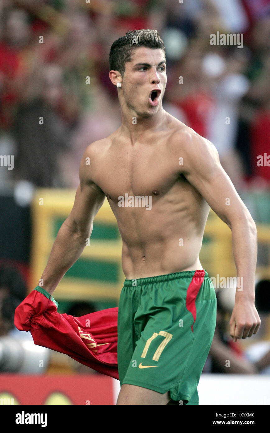 Cristiano ronaldo portugal 2004 hi-res stock photography and images - Alamy