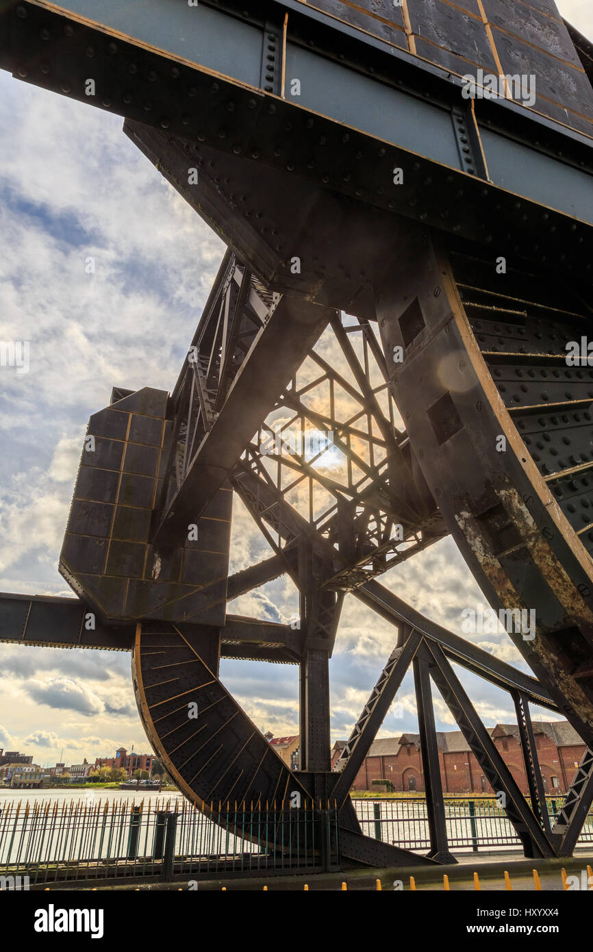 GRIMSBY, ENGLAND - MARCH 14: Corporation Bridge - a bascule/drawbridge ...