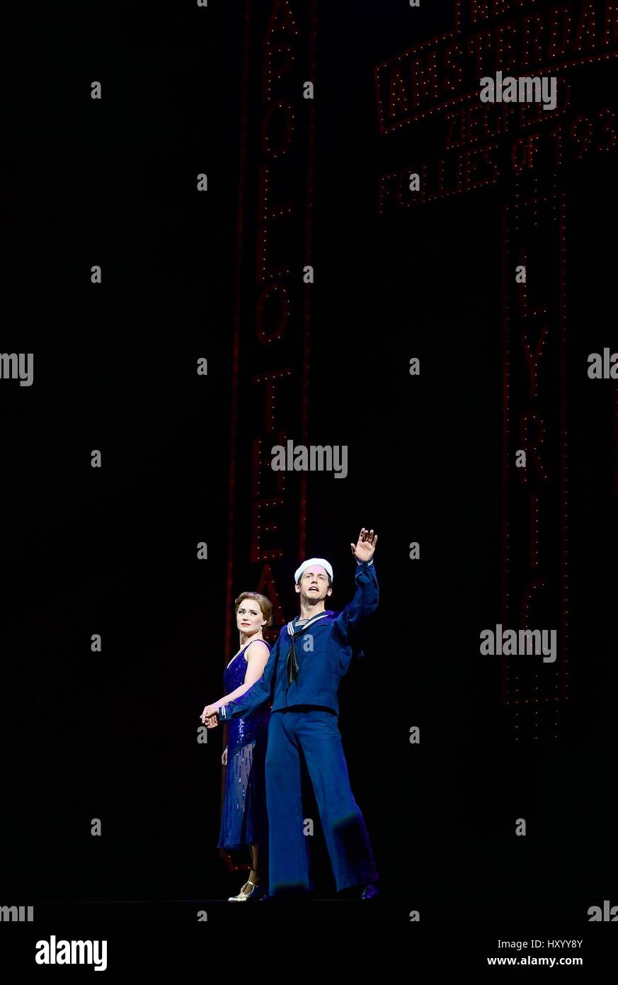 Clare halse appearing on stage hi-res stock photography and images - Alamy