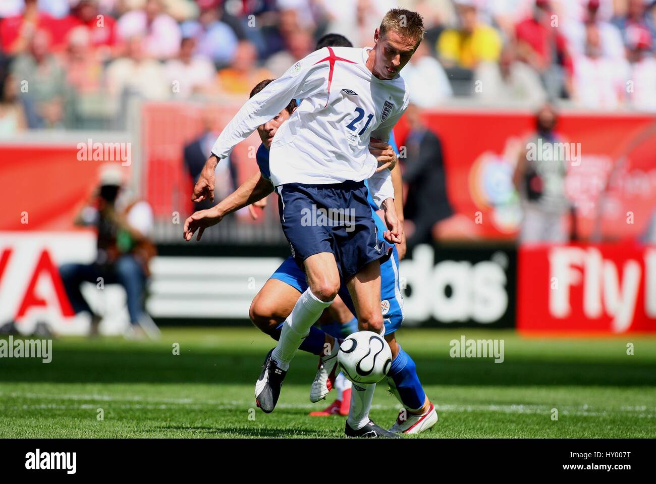PETER CROUCH ENGLAND & LIVERPOOL FC WORLD CUP FRANKFURT GERMANY 10 June 2006 Stock Photo - Alamy