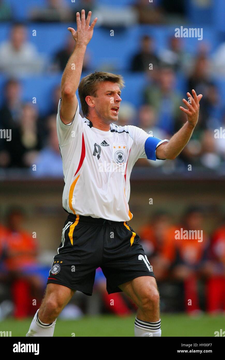 BERND SCHNEIDER. GERMANY & BAYER LEVERKUSEN WORLD CUP MUNICH GERMANY 09 ...