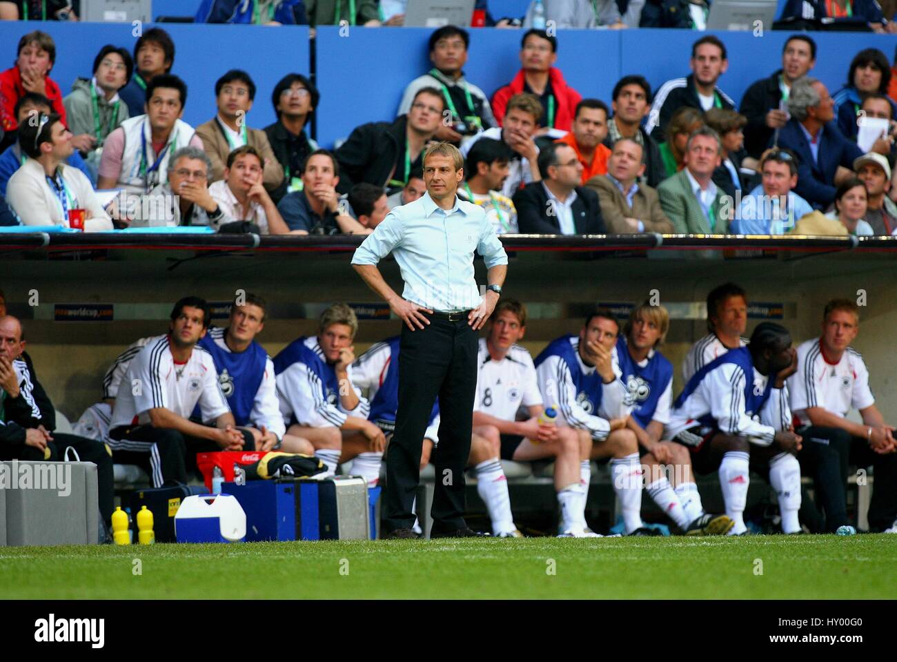 2006 germany world cup german team hi-res stock photography and images ...